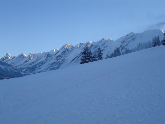 Ski de rando > Aiguille des Calvaires, l'Aiguille, dimanche 10 décembre ...